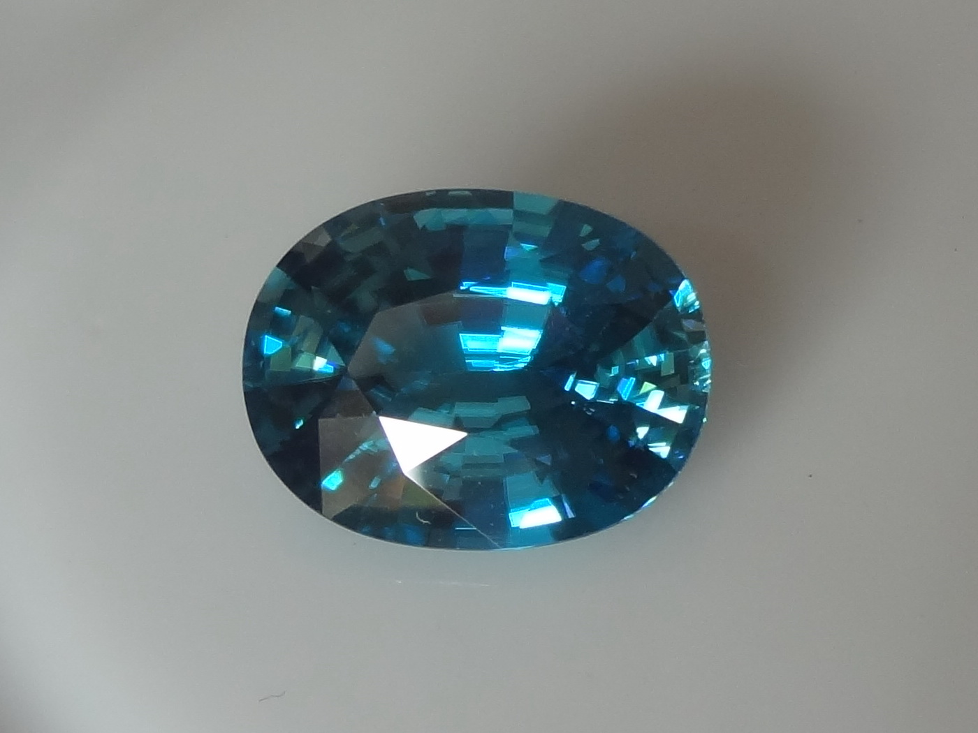 Cambodia Gems: Best Buy - Full Shine Extra Wide Natural Blue Zircon